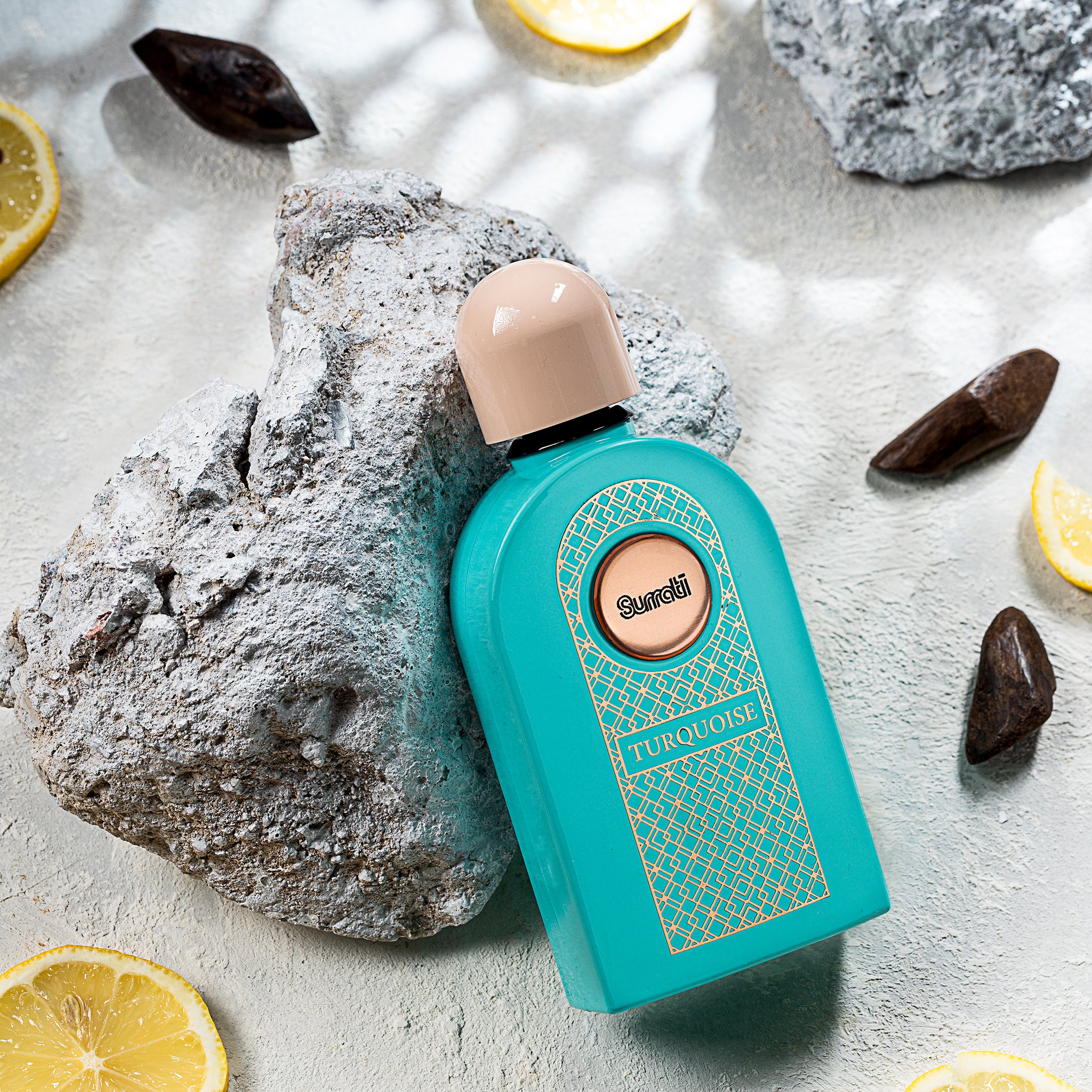 Vibrant Spray Turquoise 100 Ml – Surrati Perfumes